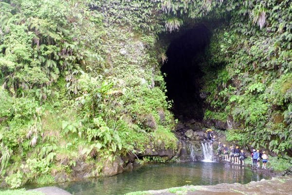 Lavatubes de Hitiaa - Tahiti Heritage