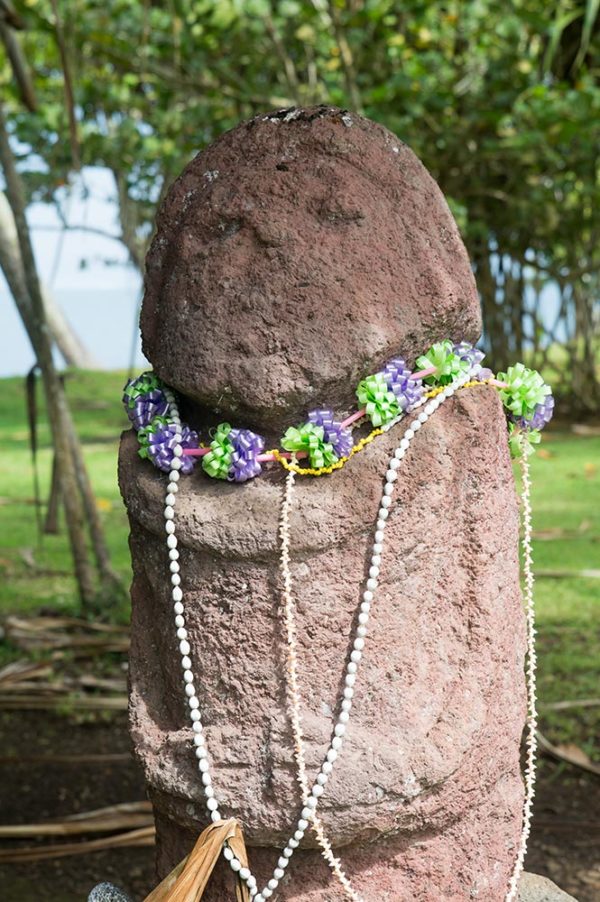 Suite des tribulations des tikis de Raivavae au musée Gauguin - Tahiti ...